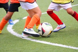 サッカー観戦を動画配信サービスでするなら！【2026年最新】おすすめのサブスク8選 - RNBエンタメディア